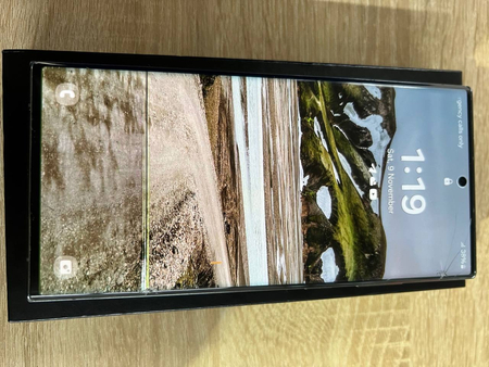 samsung 23ultra 12/256 sotiladi