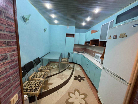 Сдается  квартира на Шайхонтохур тумани