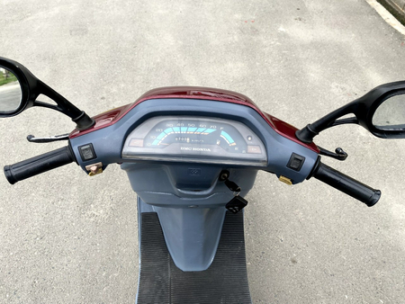 Продам скутр Хонда дио