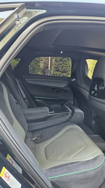 Продаётся BYD Han Full 2 ta matorli