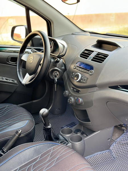 Spark sotiladi 2019 yil 44000 km optima pulus