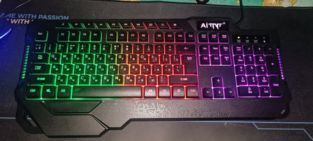 Клавиатура сотилади RGB