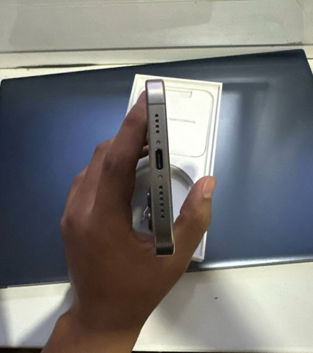 Iphone 15 pro max srochna