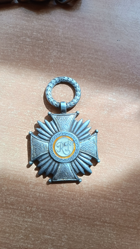 38 грам серебряный орден Европа.