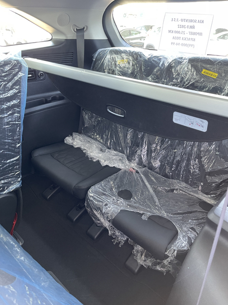 Kia Sarento 3.5mator Full srocna sotiladi