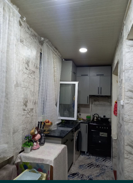 Продается квартира юнусабад 2/2/4