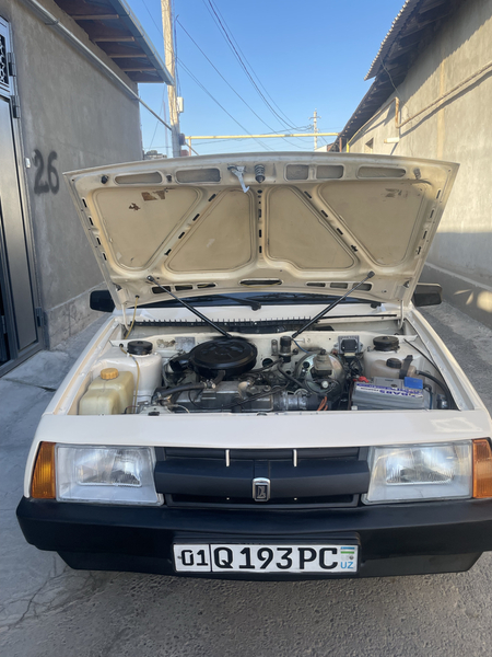 Baz 2109 , 1987 yil, 65 talik gazi bor xolati yaxshi