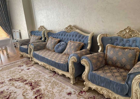Продам диван с креслами комплект