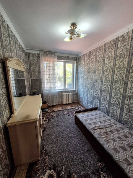 Продаю квартиру на Юнус-Абад  Ц-5  hhg