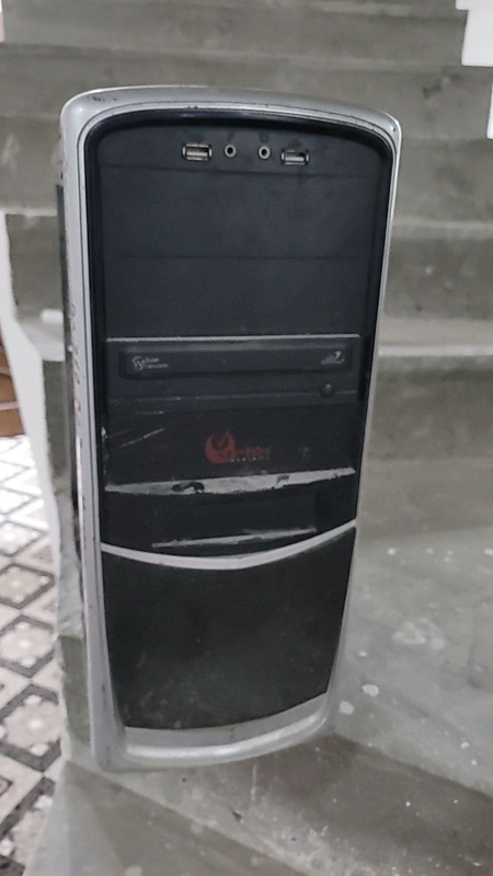 LG Manitor sotiladi