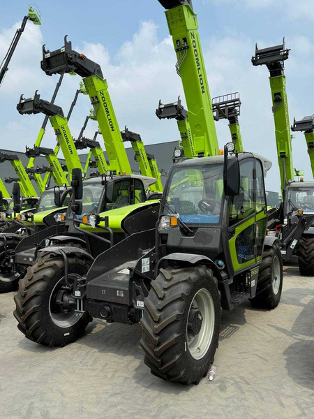 Телескопический Погрузчик ZOOMLION  ZTH3507 Соответствуют стандарту CЕ