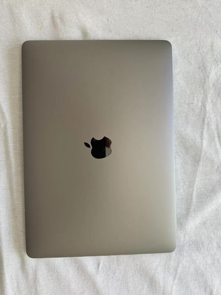 MacBook Pro 2019 13 inch Touch bar