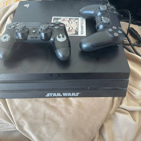 PlayStation 4 sotiladi