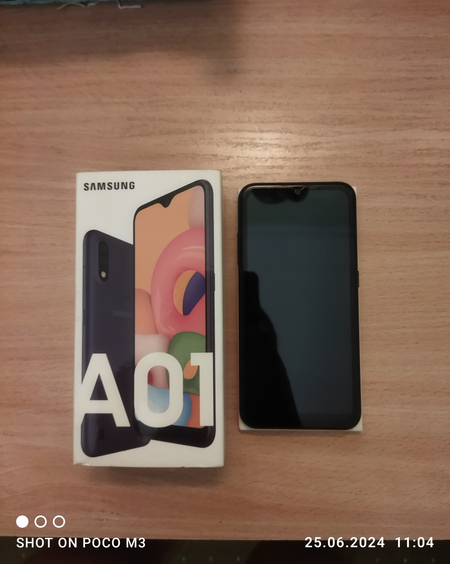 Samsung A01  с параметрами (2/16) в отличном состоянии