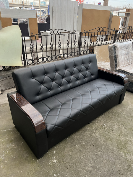 Divan koja myaxkaya mebel Диван кожа мяхкая мебель