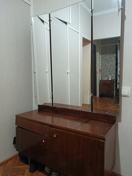 Продаётся трельяж