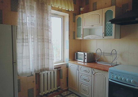 Срочно! На Ш.Руставели - 2х ком, 50м², с ремонтом + мебель и техника