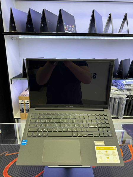 Asus VivoBook 15 OLED i5-1235U/8GB/512GB SSD/15.6