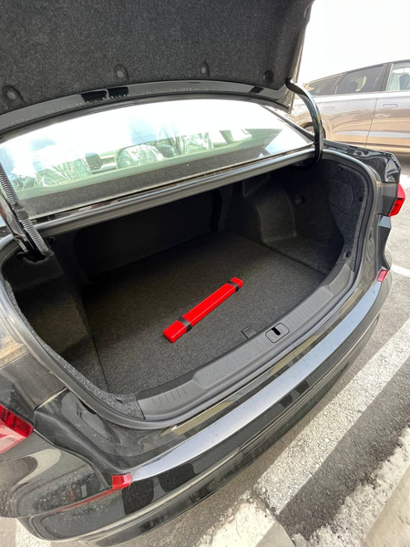 Chevrolet monza 1.5 atmosferniy notariusga tayor

Xususiyatlari:
Dvi