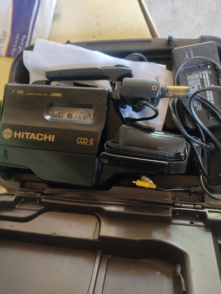 Видео камера HITACHI