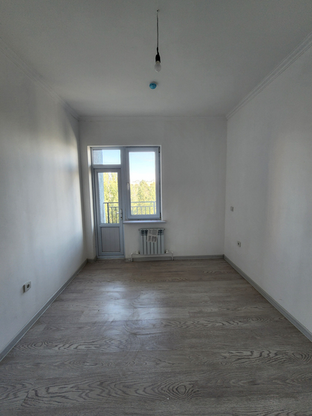 Срочно Продаётся 3х ком. квартира Спутник 16А