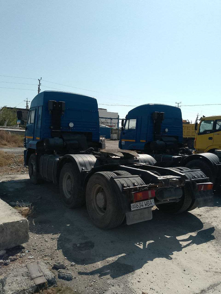Продается КАМАЗ  тягач