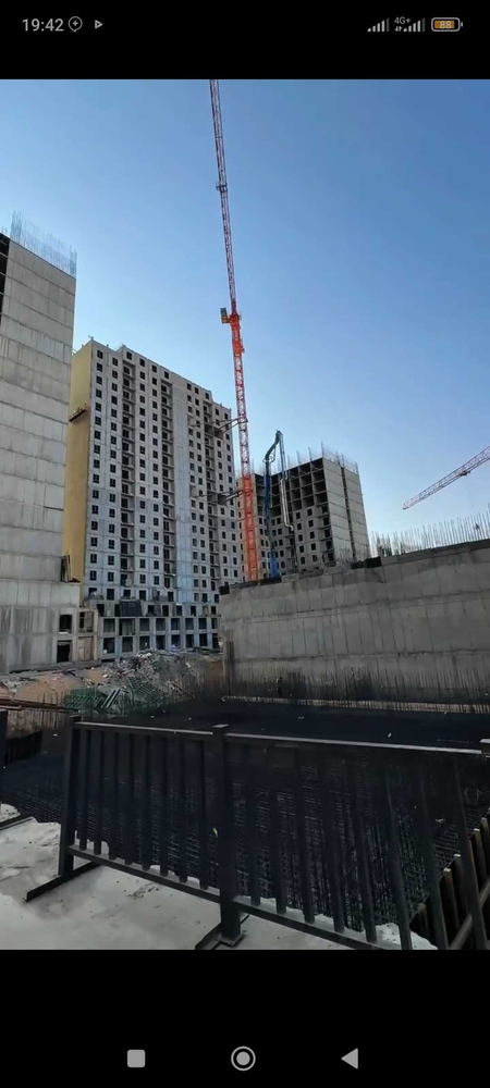 Kvartira sotiladi Qoraqamish 1/2 da