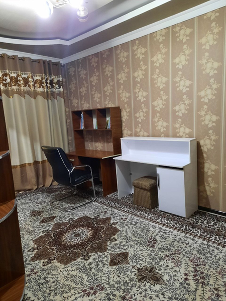 Фаргона центр Фестиваль олдида.