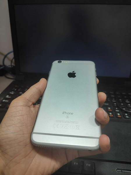 Iphone 6S Plus. 16gb Ideal