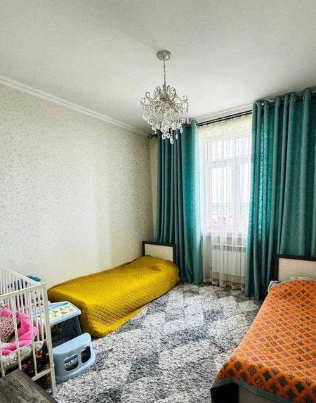Срочно продается 4/8/8 квартира 87 м²  ЖК \\\