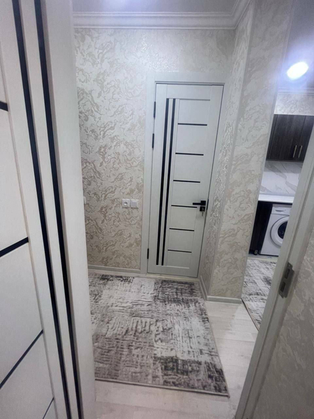 Продам свою 1 ком каартиру на Чиланзар-8 Парус