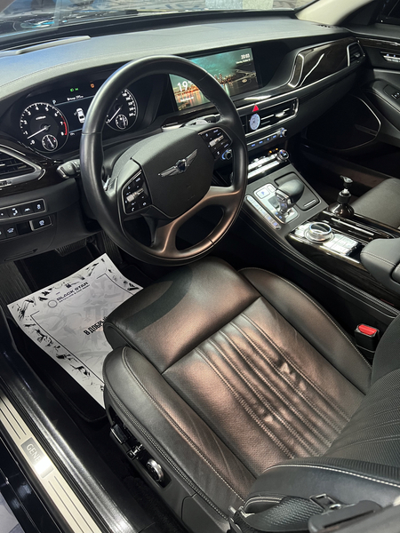 Genesis G90 Лонг 2020 3.8 Атмосферный