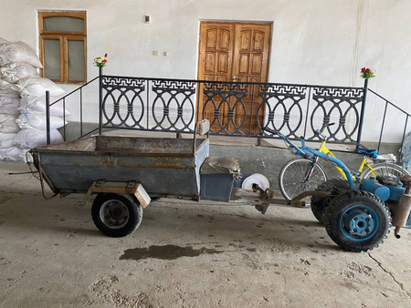 Motoblok sotiladi