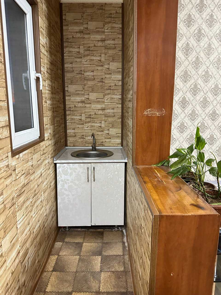 Срочно продается квартира, Рисовый базар 1-2/5/9