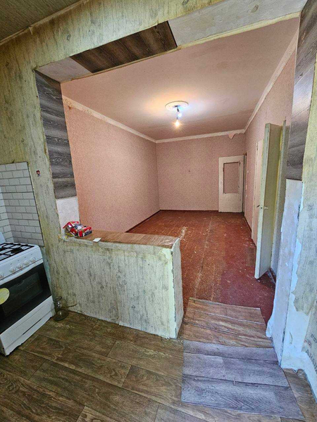 Феруза продается квартира 1/1/4 таксопарк N126