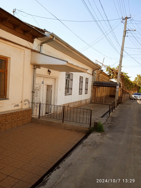 Uy sotiladi Olmazor tumanida Fayzli mahalla