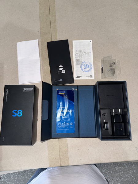 Legendarniy samsuns S8