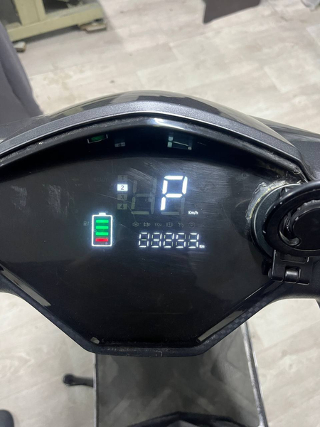 elektr skuter sotiladi