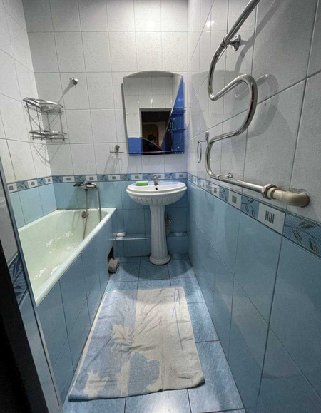 谷 129742 谷 Chilonzor tumanida kvartira sotiladi [65 м²]