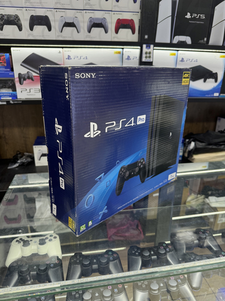 PlayStation 4 PRO 3 ревизия в идеальном состоянии!!!