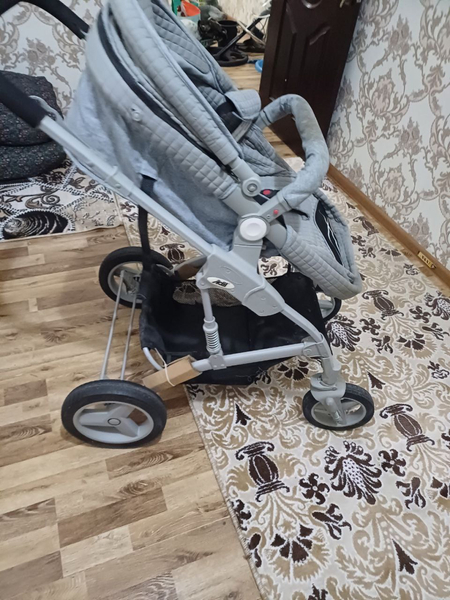 Детская коляска состоянии хорошее