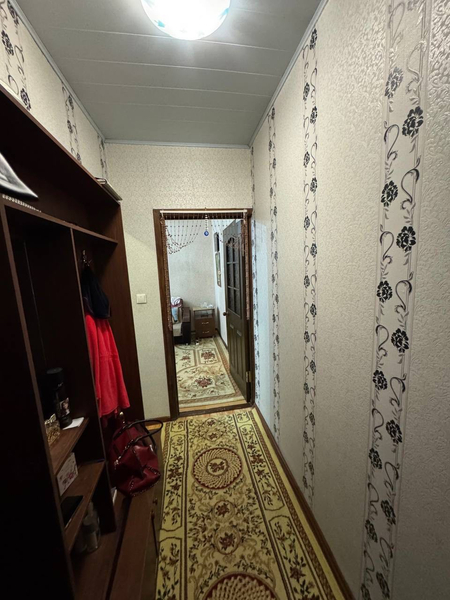 Продается 2 комнатная квартира Юнусабад 12