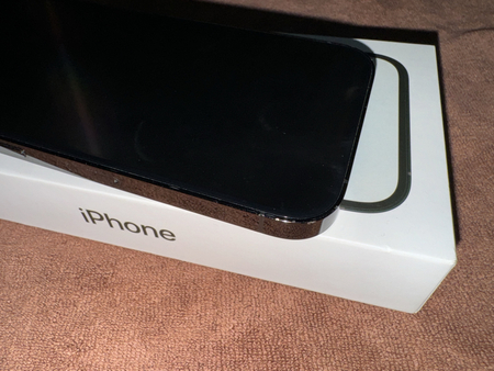 Продаю iphone 14 pro 256