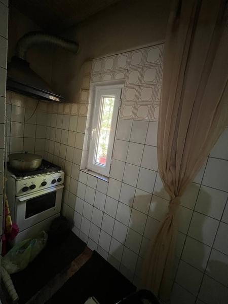 Продаётся квартира срочно Юнусабад-3. 2 комнатная