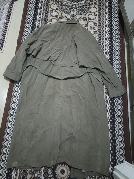 Плащ(осенний и зимний)