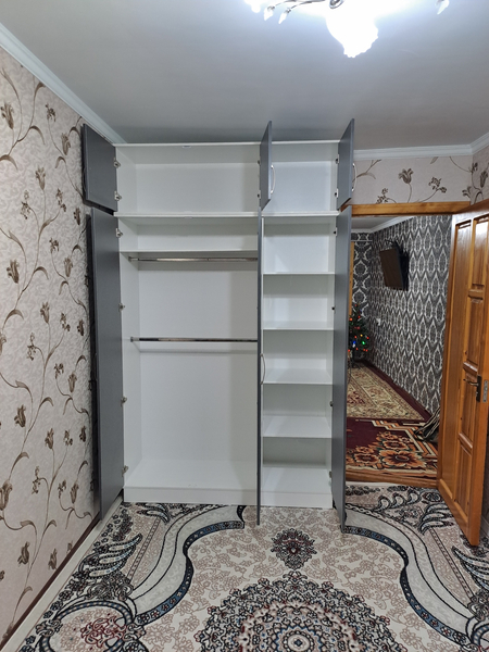 Шкафы для дома и офиса