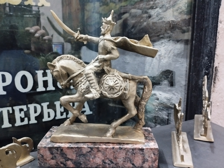 Статуэтка амир Темур бронза