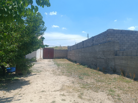 Arzon narxga 10 sotixli hovli shoshilinch sotiladi