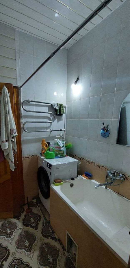Chilonzor metro 16 kv 3x4 qlingan uy Ijara beriladi. Srochna