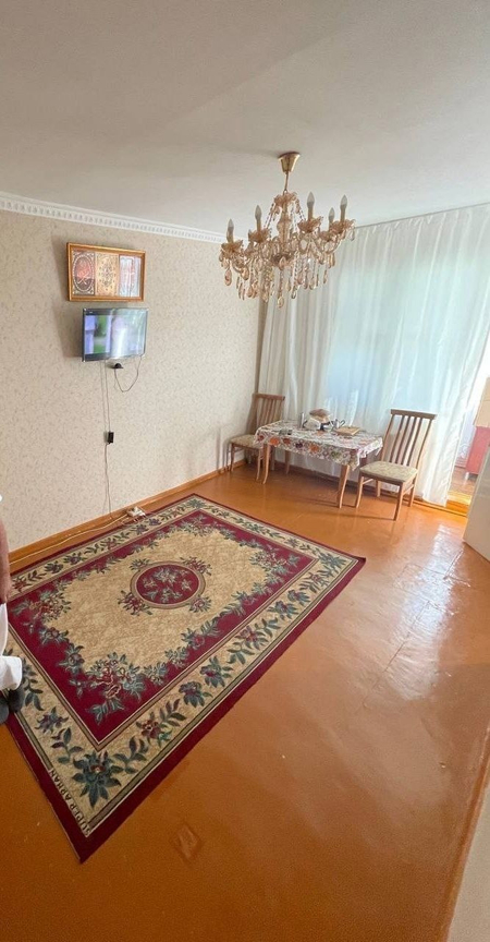 Продаётся 3х ком квартира на массиве Ялангач возле теннисных кортов